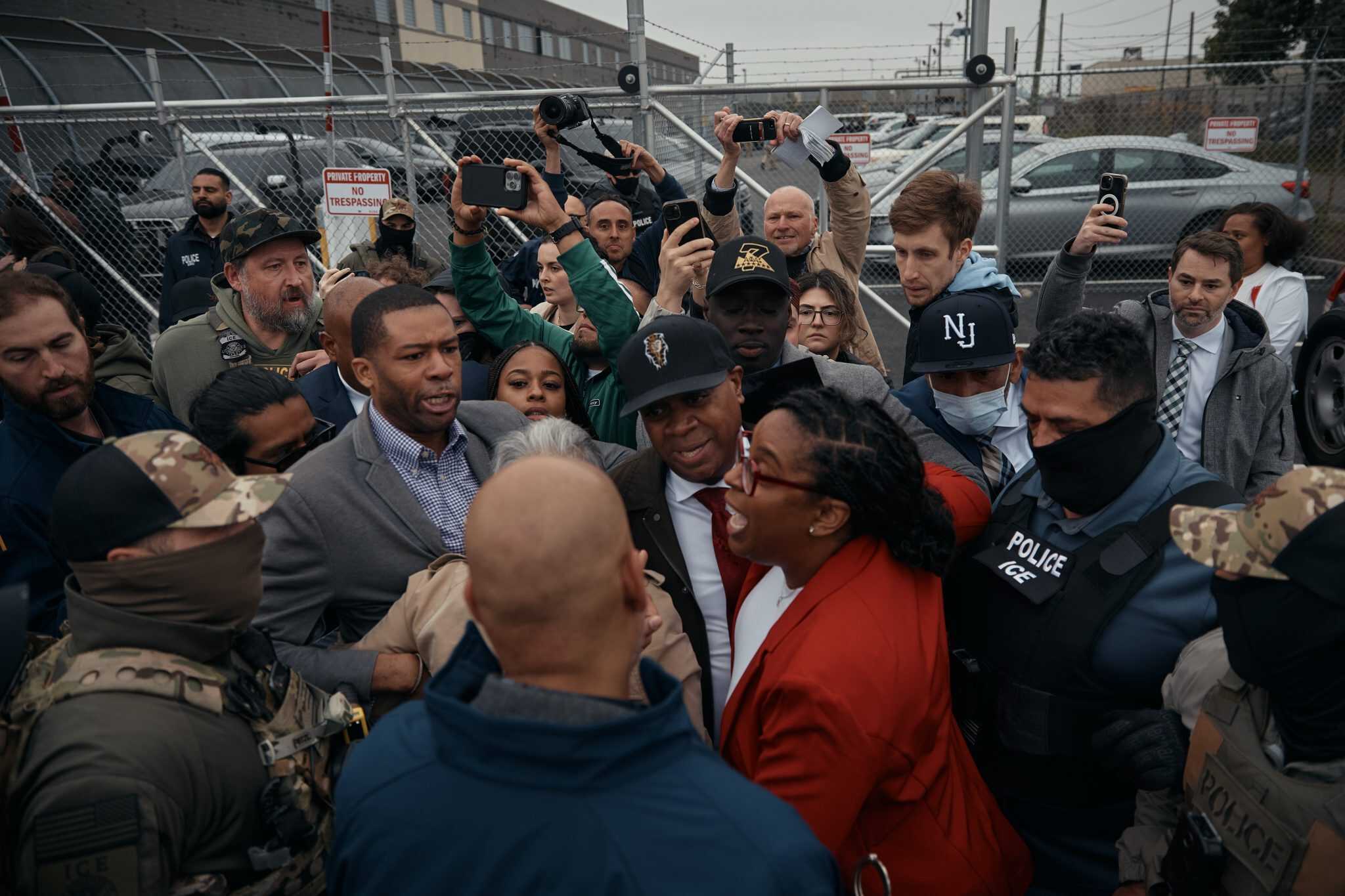 Newark Mayor Ras Baraka released Friday night after arrest outside ICE ...